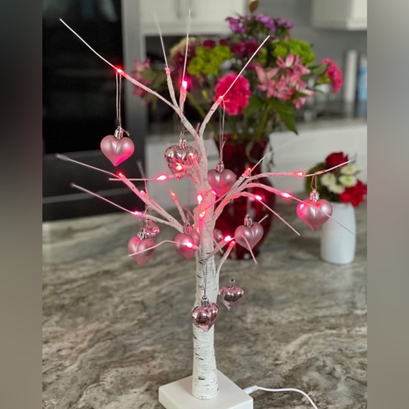 Accessories | Nwt 2pack Valentines Day Decor Lighted Birch Tree With ...